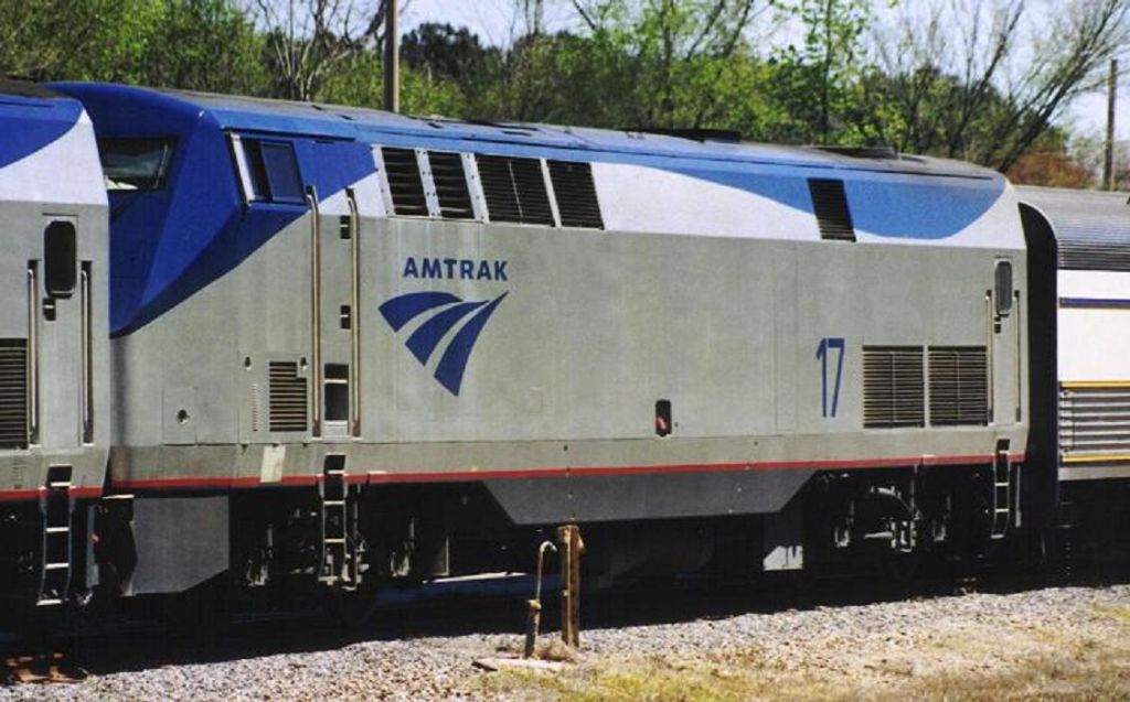 Amtrak 17 trailing unit for the AOE